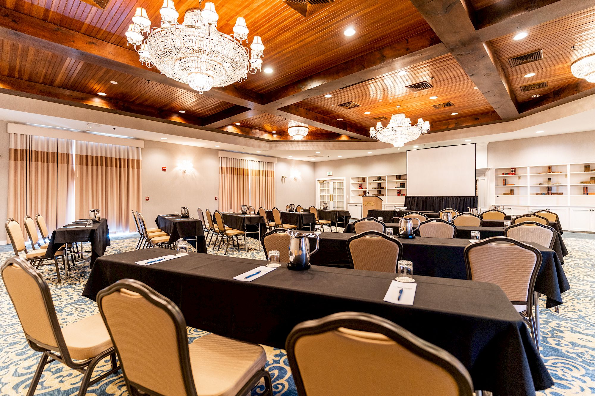 Mill Falls Group Meeting Incentives | Pick Your Perk Lake Winnipesaukee